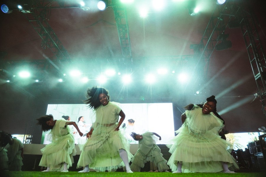 Professor wows in Coachella performance with rapper Tobe Nwigwe ...